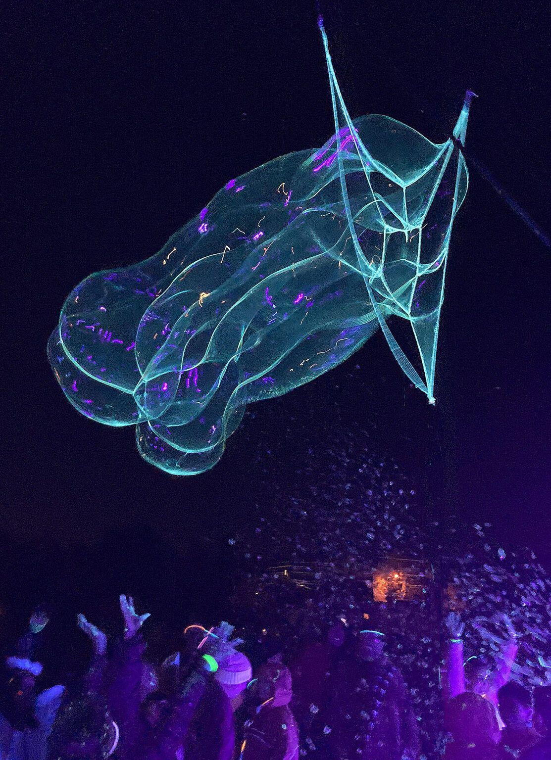 Bubble Artist For Parties | indoor bubble party | Birthday Entertainer ...